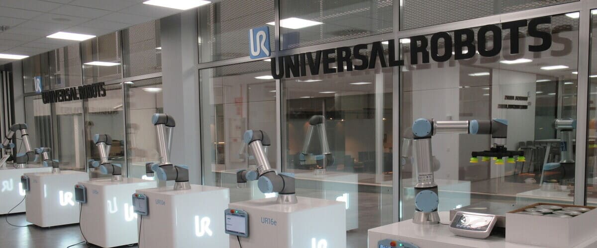 Jacob Pascual, Regional Sales Director of Universal Robots: "Barcelona ...